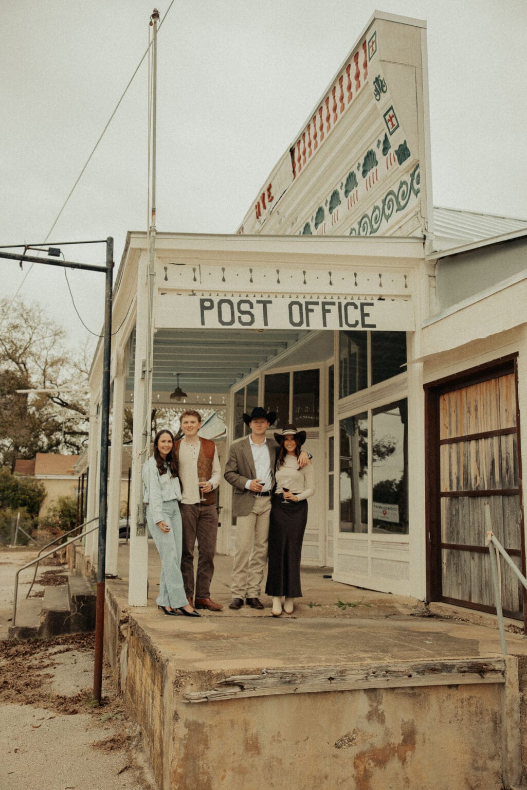 Texas Sparkling Wine Near Fredericksburg | Rebecca Caroline